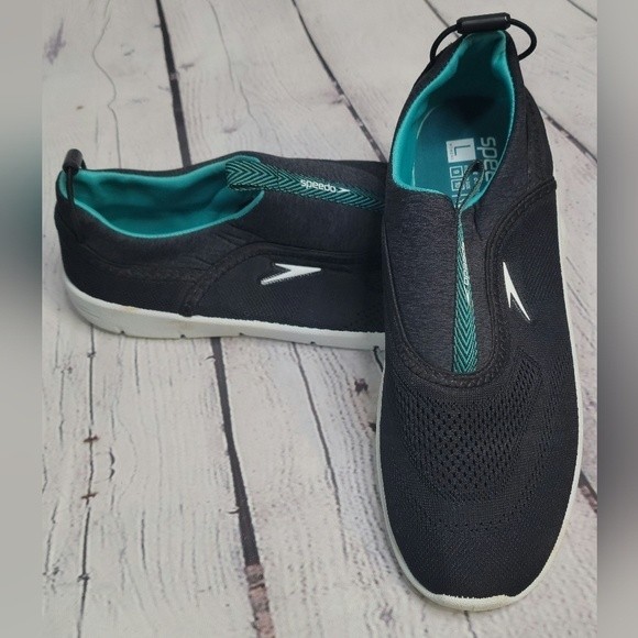 Speedo | Shoes | Speedo The Original Surfwalker Shoes Size 9 | Poshmark